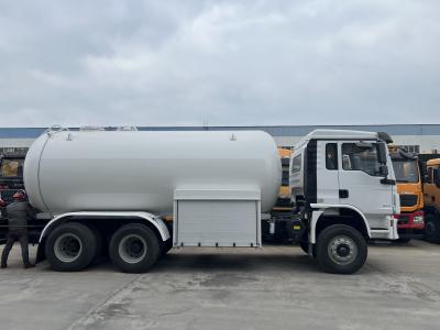 China SHACMAN L3000 6×4 Vacuum Suction Truck, 270HP Euro 2, Sewage Suctio for sale