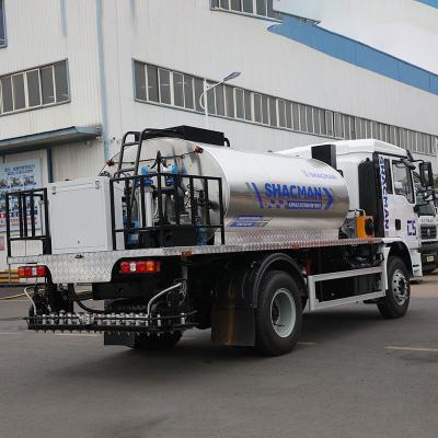 China 4×2 Asphalt Sprayer Truck SHACMAN L3000, 210HP, Road Maintenance Distributor Vehicle for sale