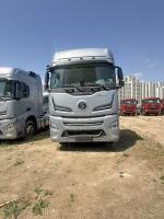 China SHACMAN X6000 6x4 Tractor Truck Heavy Duty Semi Trailer Tractor Head High Payload Highway Transport for sale