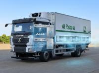 China Shacman X3000 4x2 Long Distance Chick Transport Truck 10000mm Ventilation Box Water Spray Cooling for sale