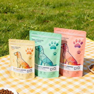 China Biodegradable Digital Printing HD Full Color Packaging Bag Smell Proof Aluminum Foil Zipper Customized Size Dog Food Pet Food Pouch for sale
