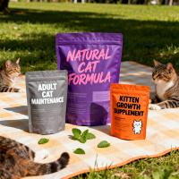 China Zipper Bag Three Layer Composite Packaging Plastic Bag Pet Vmpet Pe Material Structure Moisture Resistant Cat Food Bag for sale
