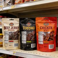 China Recyclable Printed Beef Jerky Packaging Plastic Bags Customized Thickness Ziplock Pouches Ecofriendly Holographic Embossing Mylar Bag for sale