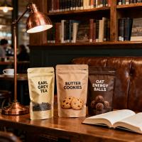 China Biodegradable Custom Food Pack Paper Bag with UV CMYK Printing Hot Stamping Gold Degraded Snack Pack and Transparent Window for sale