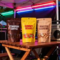 China Sandwich Customized Logo Printing Food Grade Snack Packaging Paper Bags Smell Proof Standup Pouch for Nuts Biscuits Candy for sale