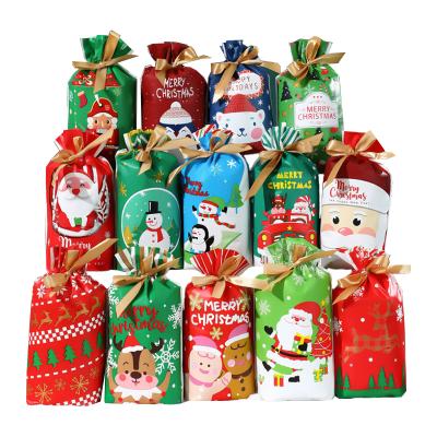 China Stand Up Pouch Customized Christmas Candy Cookie Packaging Mylar Bag OPP Cellophane Snowflake Gravure Printing Packaging for sale