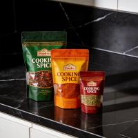 China Custom Recyclable Food Grade Spice Bags with Stand-Up Ziplock for Freshness and Export Compliance for sale