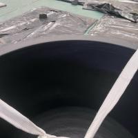 China Tilting Furnace SiC Graphite Crucible 500kg with Integrated Pouring Spout for Foundry Casting for sale