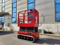 China Factory Direct Crawler Scissor Lift 4m Platform Height 240kg Capacity Hydraulic Aerial Work Platform for sale