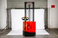 China 1.5 Ton Walking Electric Pallet Stacker 3M Lifting Height Lead Acid Battery Forklift for sale