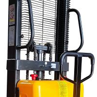 China Fully Electric Hydraulic Pallet Stacker 1.5 Ton Capacity 2500mm Lifting Height Warehouse Stacking Machine for sale