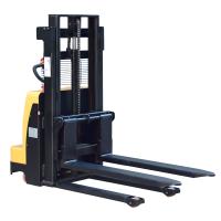 China Full Electric Self Lifting Hydraulic Pallet Stacker 2000 kg 3500mm Lifting Height Standing Type for sale