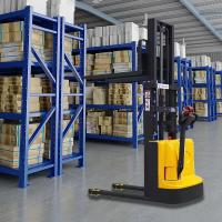 China Full Electric Self Lifting Hydraulic Pallet Stacker 2000 kg 3500mm Lifting Height Standing Type for sale