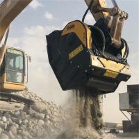 China 18-26 Ton Excavator Crusher Bucket 700 X 500 MM Feeding Size for sale