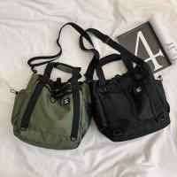 China Silk Screen Printed One Shoulder Travel Bag for Trendy Design and Employee Anniversary for sale