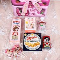 China Unique Cartoon Strawberry Bear Happy Children Baby Hand Souvenir Ideal for Collectors for sale