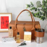 China Leather Hand Carrying Business Gift Set Toothpaste Shower Gel Shampoo Soap Cup Sleeve for sale