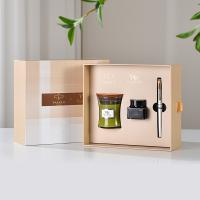 China Exclusive Father's Day Gift Wycombe Abbey XL White Gold Pen WoodWick Aromatherapy Set for sale