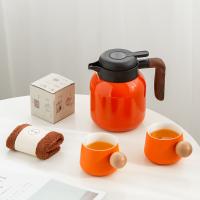 China Customized Presentation Gift Set Ceramic Teapot 2 Cups Tea Towel 6 White Tea Pieces for sale