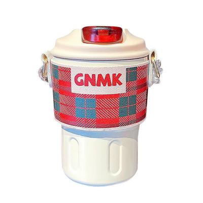 China Travel Agency's Choice High Aesthetic Grid Insulated Cup with Rope Lifting Straw for sale