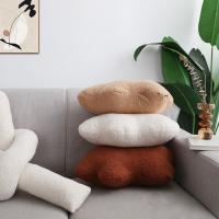 China Silk Screen Printing Geometric Circle Velvet Headrest Pillow for Fitness and Wellness for sale