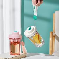 China Novelty Gifts Portable Plastic Cup 530ml with Filter and Rope Lifting in 1 Color Printing for sale
