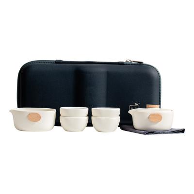 China Business Tea Gifts Ark Express Cup Tea Set with One Pot and Three Cups Portable Bag for sale