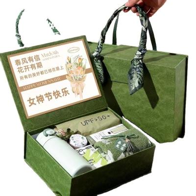 China High Sense Girl Birthday Gifts Customized Logo Acceptable 1 Color Graphics Printing for sale