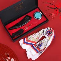China Office Products for Creative Souvenirs Practical Gift Boxes and Horn Combs for sale