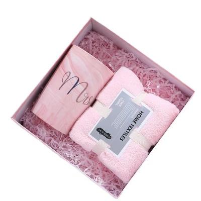 China UV Printing Beauty Salon Gift Bank Set for Mother's Day Alumni Relations/Class Reunions for sale