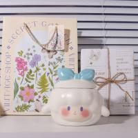 China Ceramic Mug with Lid Surprise Your Best Friend on Her Birthday for sale