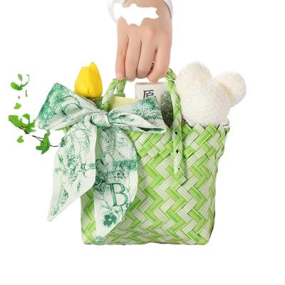 China Team Building Made Easy Luxury Souvenirs and Creative Gift Sets for Employees' Birthdays for sale
