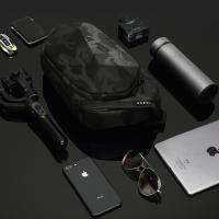 China Shaping Bag Summer Trend Casual Waist Bag 2 Color Graphics Color Printing for Graphics for sale