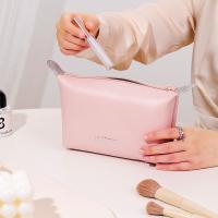 China Waterproof Portable PU Dumpling Storage Bag for Travel Agency Giveaways for sale