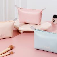 China Waterproof Portable PU Dumpling Storage Bag for Travel Agency Giveaways for sale