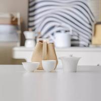 China Customizable White Porcelain Banana Leaf Embossed Tea Set Perfect for April Fool's Day for sale