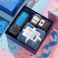 China Customer's Logo Accompanying Hand Gift for Bridesmaids and Groom's Final Gift Box for sale