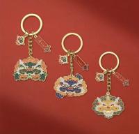 China 2024 Customized Zinc Alloy Carabiner Keychain with Customer Logo and Gravure Printing for sale