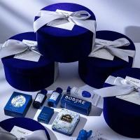 China Silk Screen Printing Techniques Light Luxury Velvet Gift Set for Boyfriend's Birthday for sale