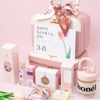 China 1 Color Graphics Color Printing Handheld Makeup Bag for Bridesmaid Return Gift Box for sale