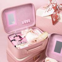 China 1 Color Graphics Color Printing Handheld Makeup Bag for Bridesmaid Return Gift Box for sale
