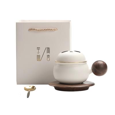 China Business Phnom Penh Eco-friendly Yellow Leather Face Book Gift Box with Two Piece Set of Notebooks Signature Pen for sale