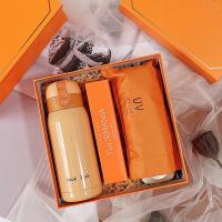 China Customized Color Orange Fashion Entry Gift with Hand Warm Cup Notebook Good Luck Pendant for sale