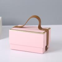 China Silk Screen Printing Exquisite Handheld Gift Box for Christmas Birthday and Flower Gifts for sale