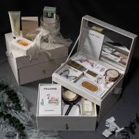 China Customized Color Double Velvet Box Special Souvenir for Women's Day from Office Products for sale