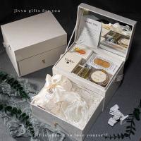 China Customized Color Double Velvet Box Special Souvenir for Women's Day from Office Products for sale