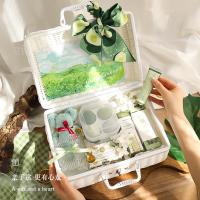 China Customized Giveaway Gift Set Fresh Handbasket Souvenirs in Rattan Basket for Daily for sale