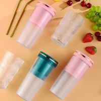 China Convenient Household Electric Juice Cup for Sports and Games Presentation Gift Set for sale