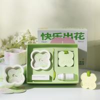 China Happy Flower Art Aromatherapy Gift Box with Silk Screen Printing Teacher's Day Gift for sale