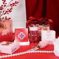 China Exclusive Automotive Gift Blossom Sweetheart Rose Manor Souvenir Set for Mother's Day for sale